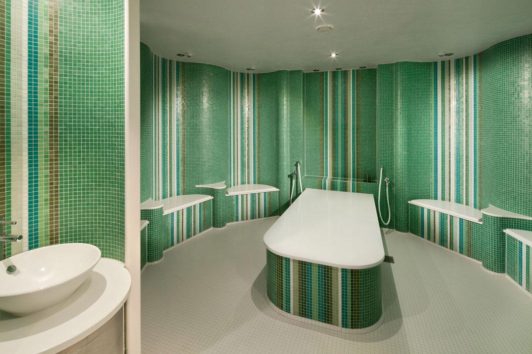 Celebrity Reflection Staterooms | United Cruises