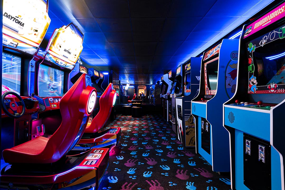 Scarlet Lady Cruise Ship Details | United Cruises