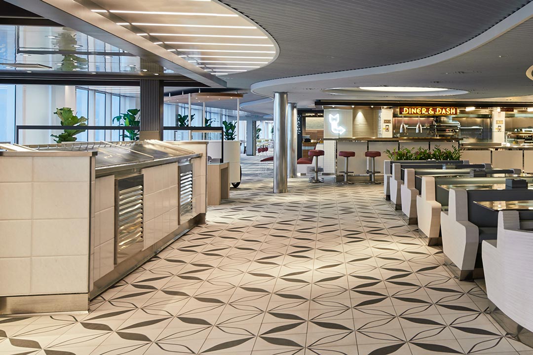 Resilient Lady Cruise Ship Details | United Cruises