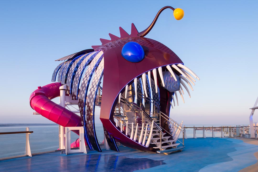 Harmony of the Seas Staterooms | United Cruises